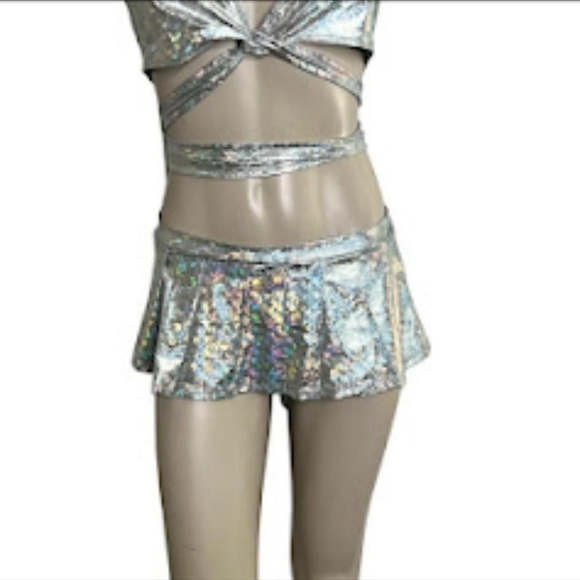 Bear Dance | Dresses | Silver Holographic Rave Mini Skirt Setsize M ...